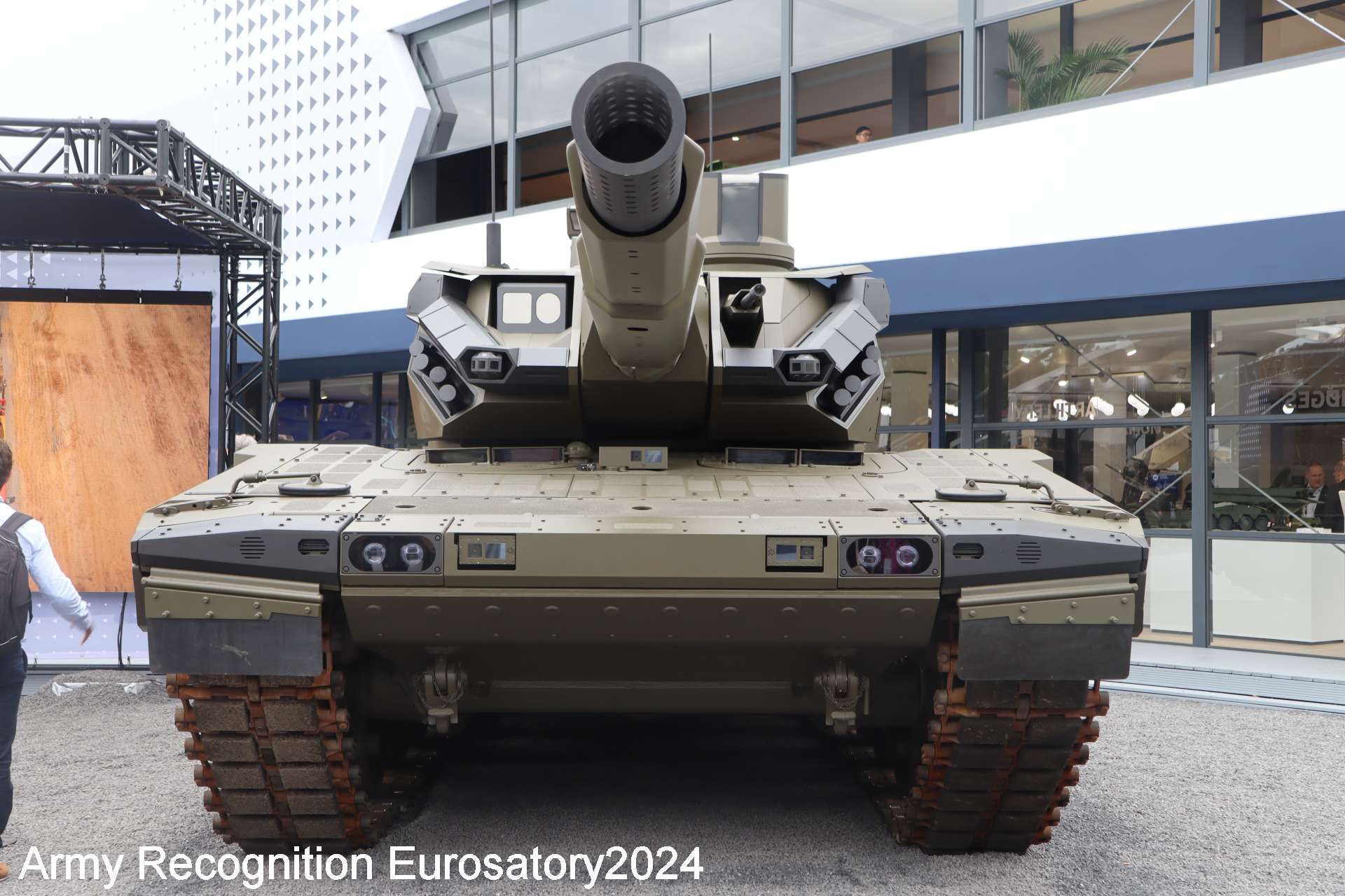 Future of Main Battle Tanks: Episode 5 at Eurosatory - KNDS Unveils New Generation EMBT-ADT ...